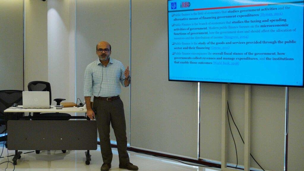 CPD Empowers Emerging Economists through Lecture Series on the ...